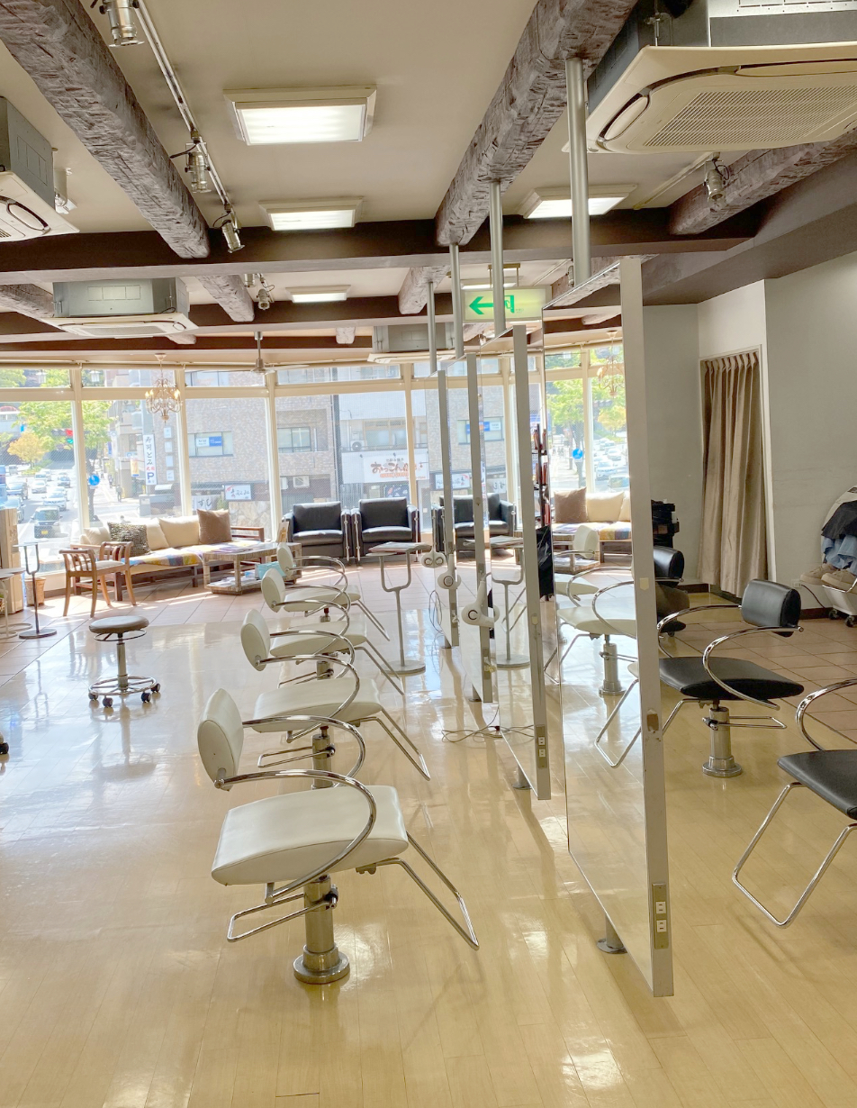 PROPELLER HAIR - 似合うヘアデザインは美しい髪から